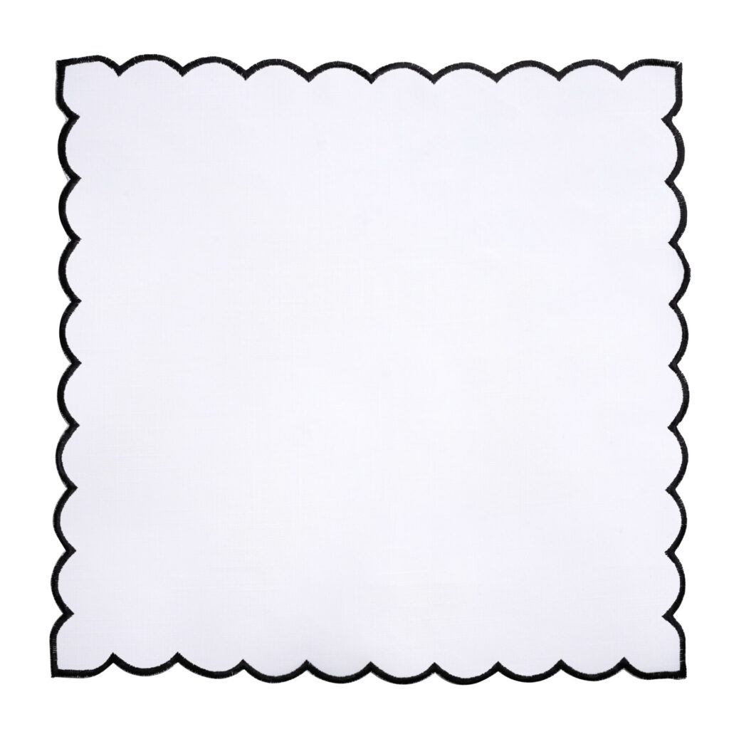 Black Scalloped Edge Napkins - ELEGANT EDGE